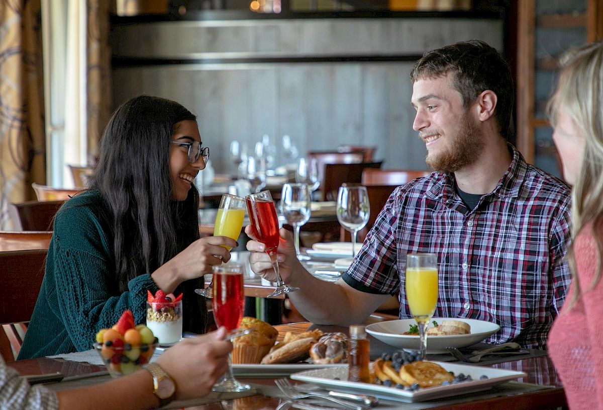 Sunday Harborside Champagne Brunch