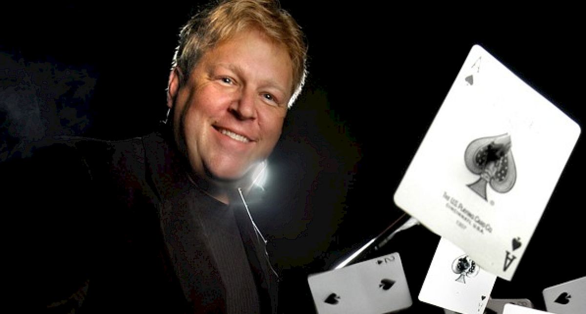 Glen Gerard Magic Show